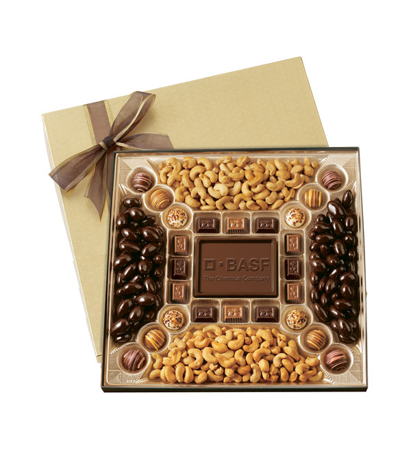 Deluxe Confection with Your Custom Centerpiece | Myron Promotional Products